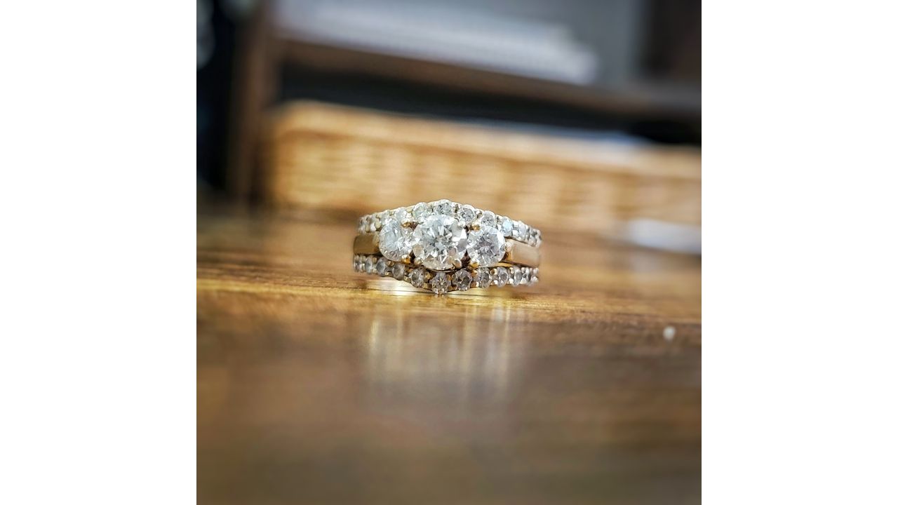 Creatable - Celebrate your love throughout the years - Jared.