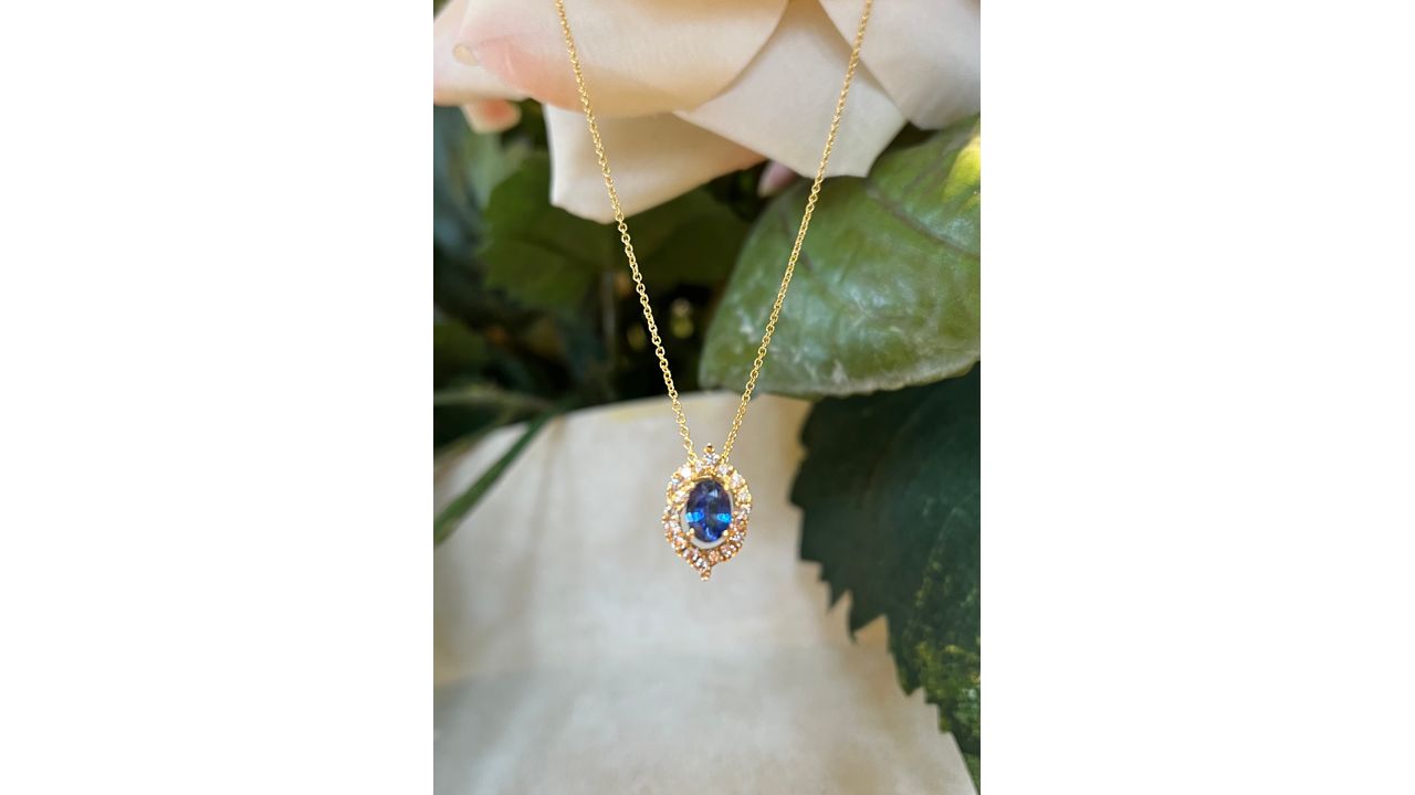 Creatable - Sapphires...the Symbol of Integrity and Wisdom - Jared.