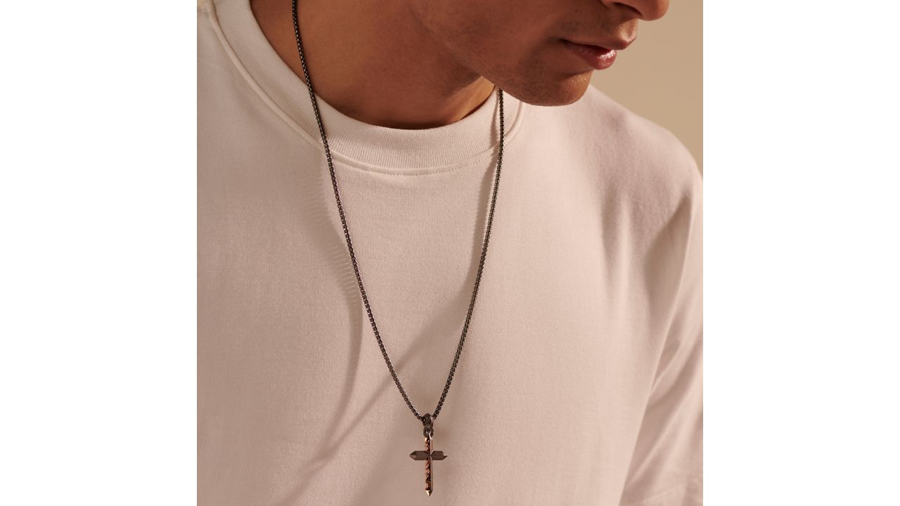 Creatable - Cross His Heart - Jared.