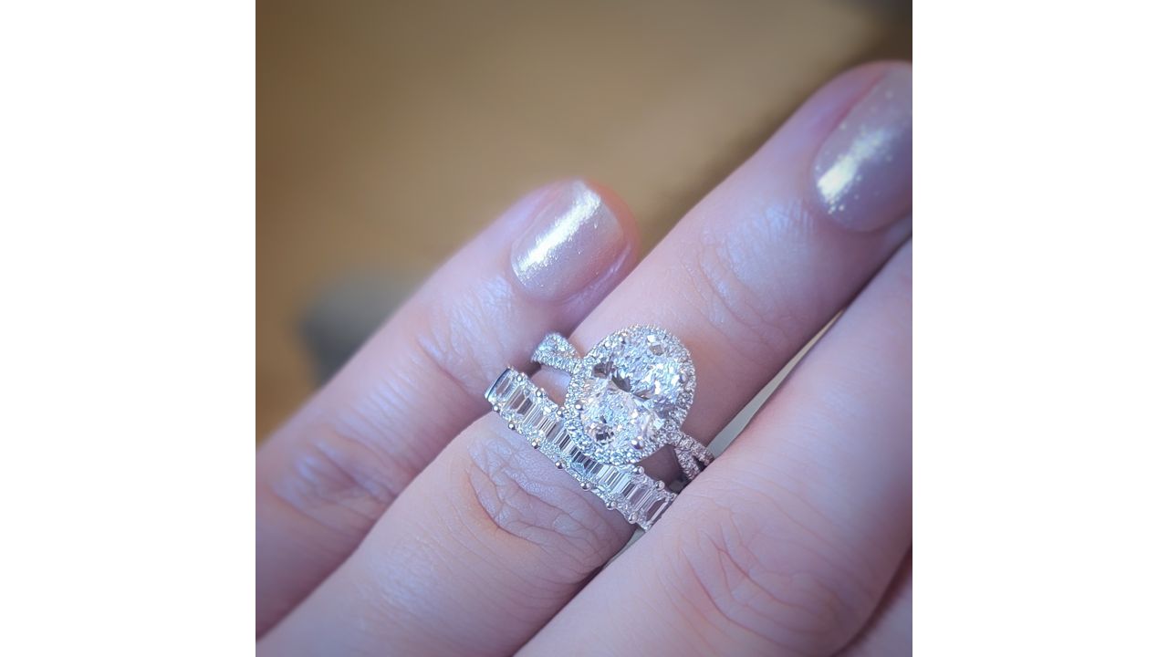 Creatable - Take her breath away - Jared.