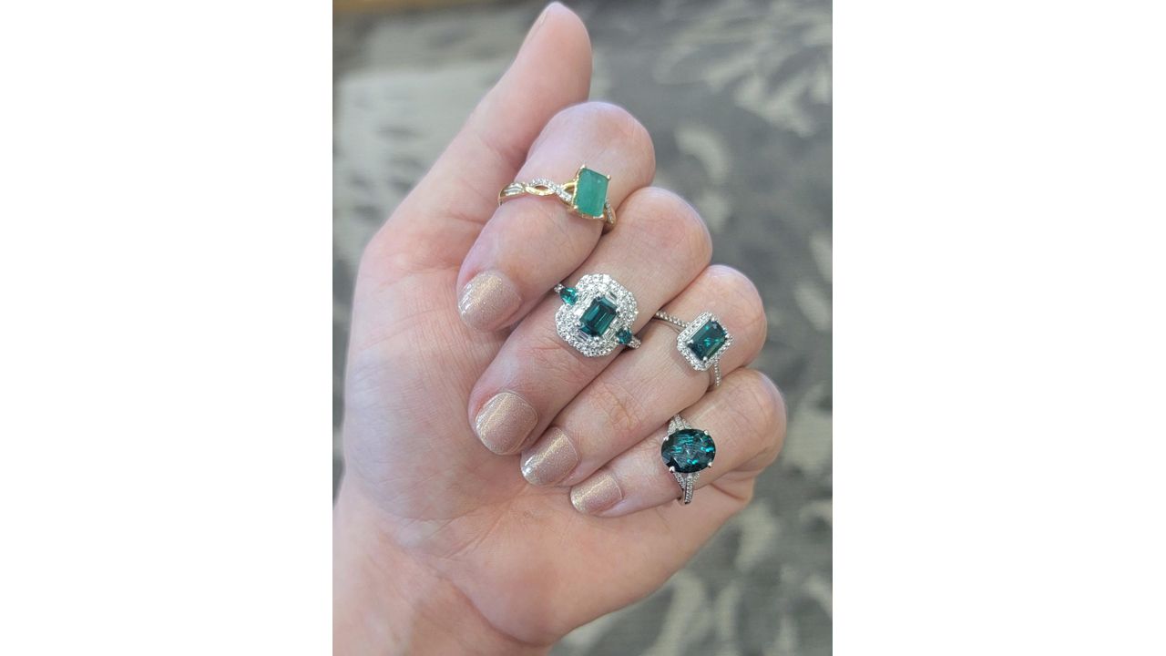 Creatable - Meet the unmistakable Emerald. - Jared.