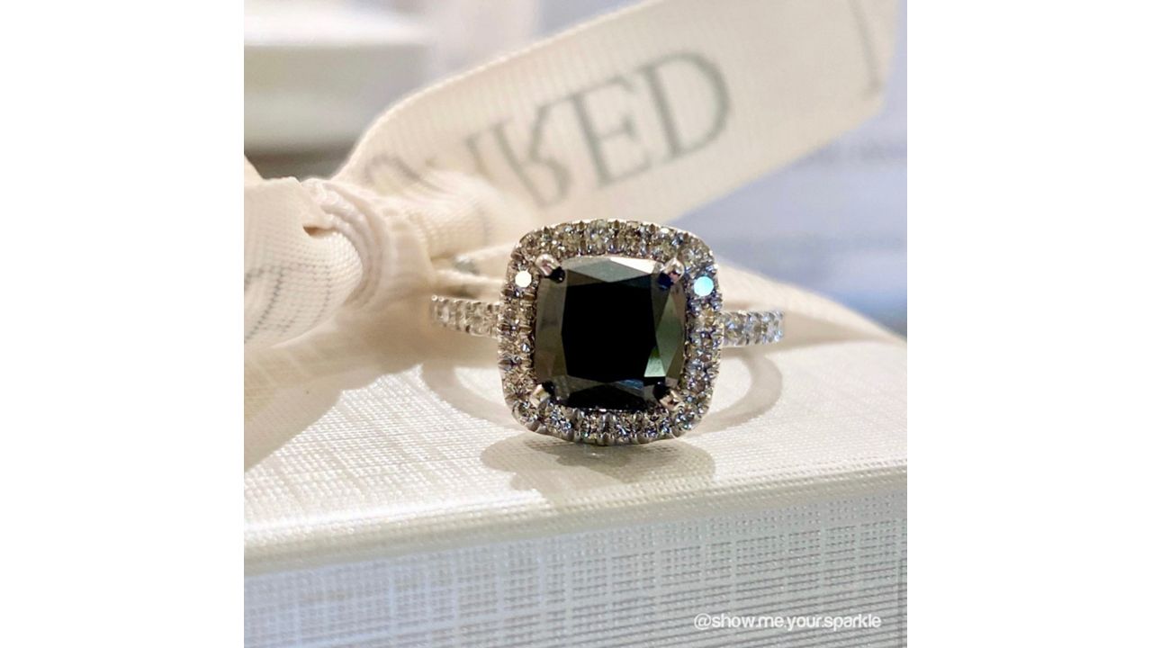 Creatable - Black diamonds - Jared.