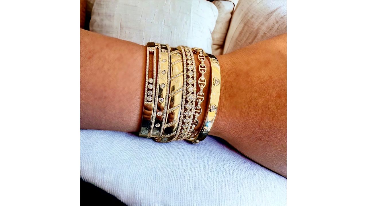 Creatable - Stacking with Shy Creation - Jared.