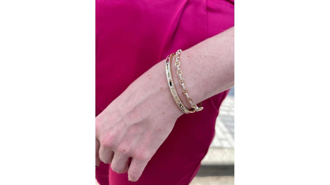 Creatable - Shy Bangle Stack - Jared.