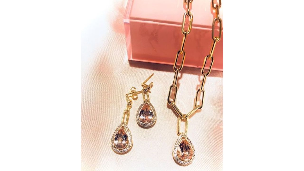 Creatable - Blush Bombshell - Jared.