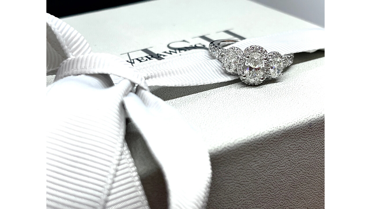 Creatable - Vera Wang WISH - Jared.