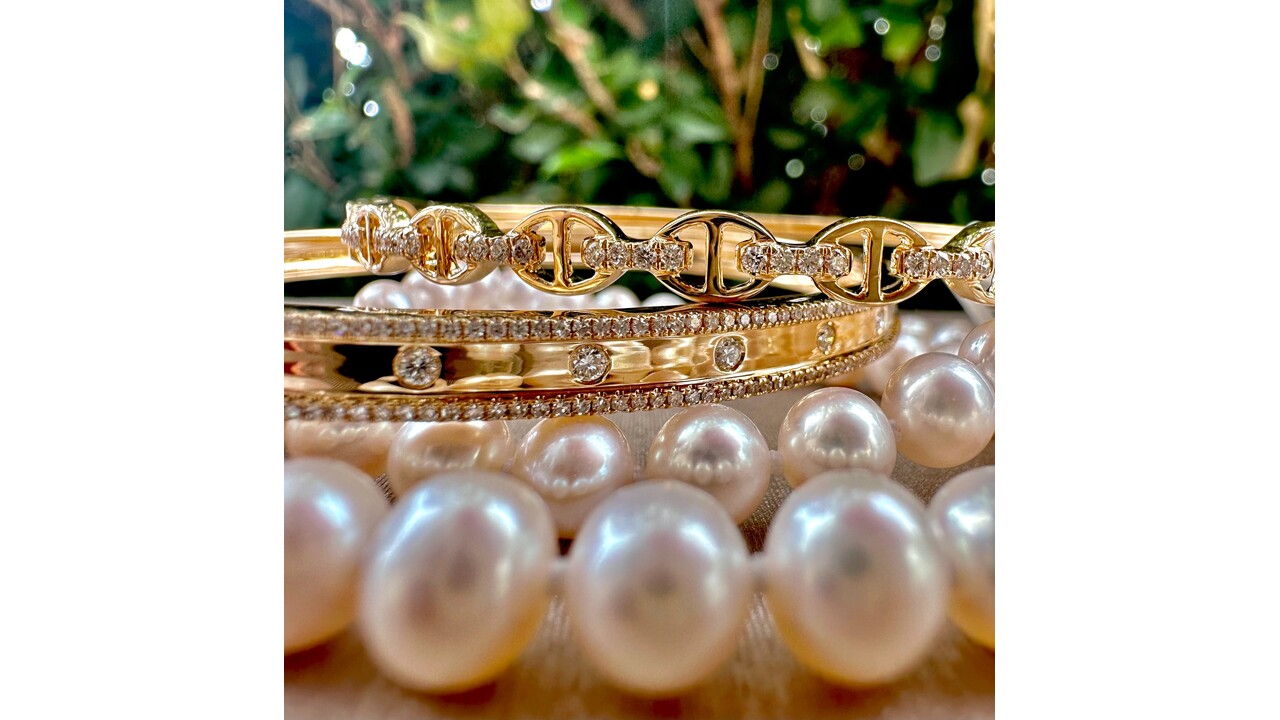 Creatable - Shy Creation Stacking - Jared.