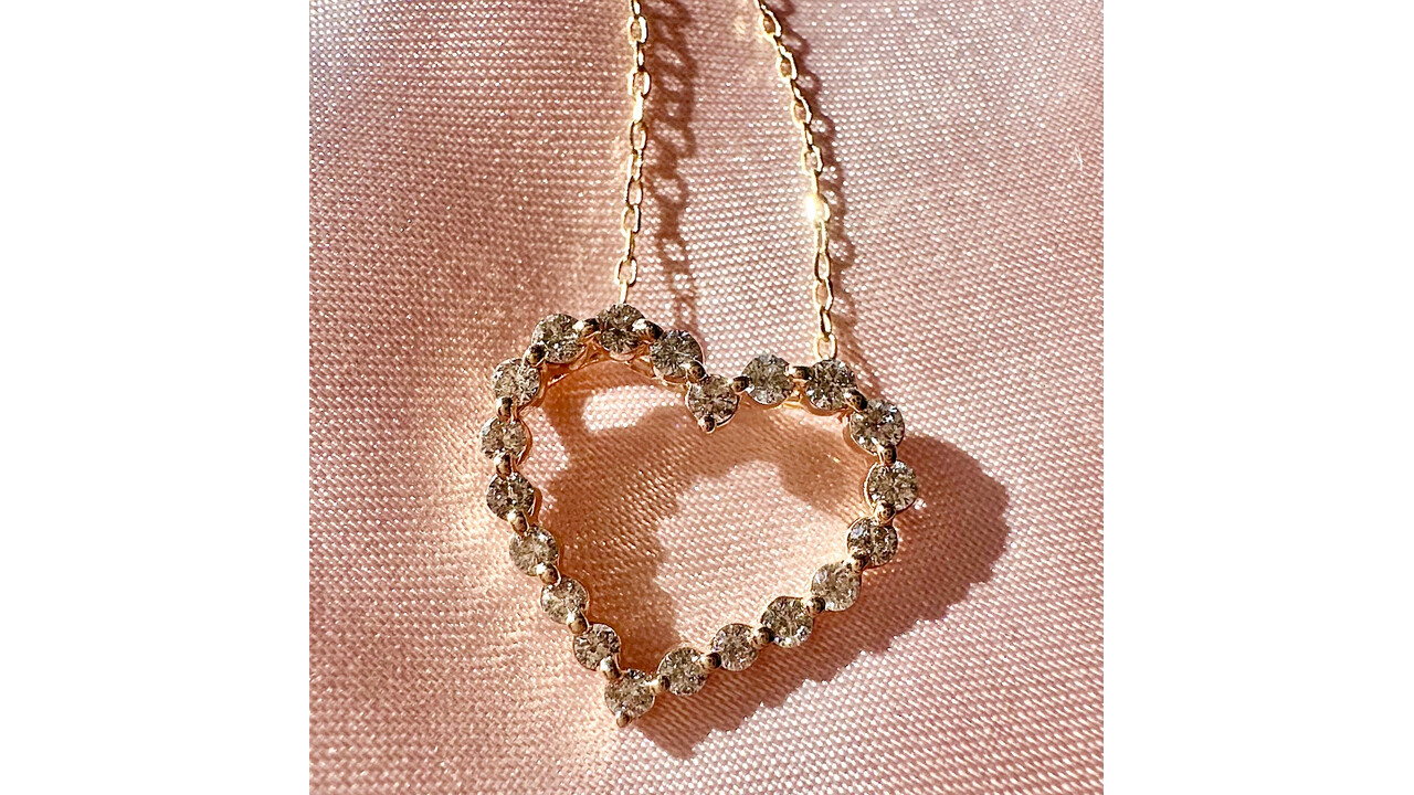 Creatable - Pretty in pink - Jared.