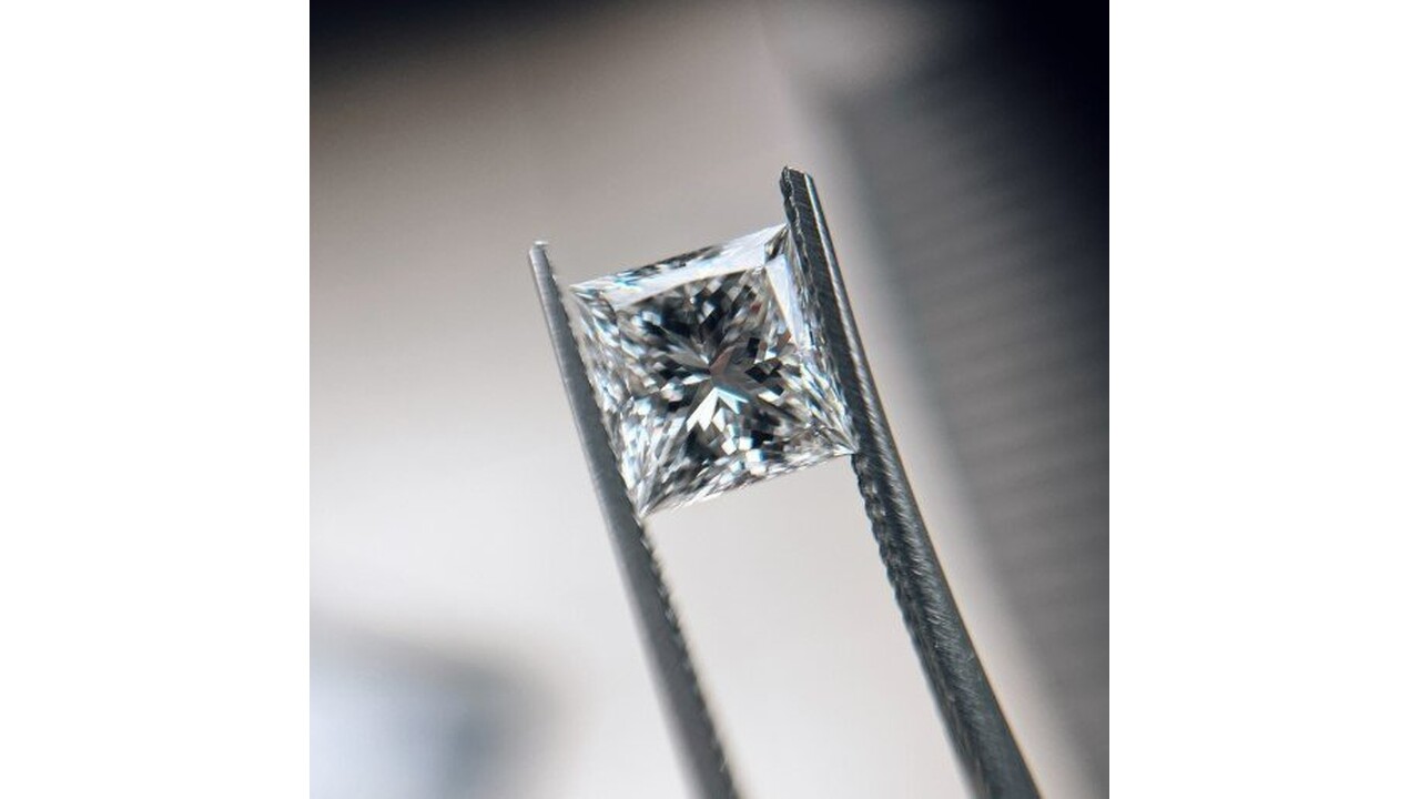 Creatable - Perfect Princess Cut - Jared.