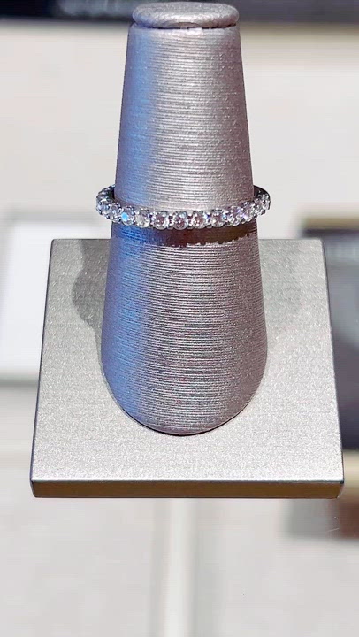 Creatable - White gold and diamond wedding ring - Jared.