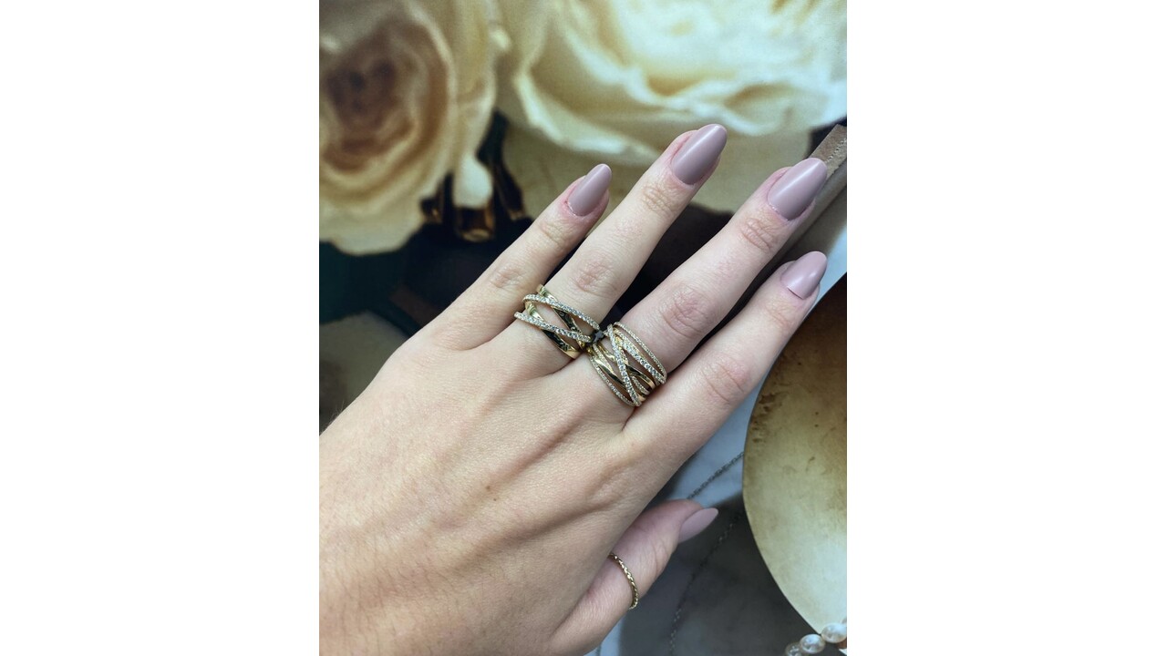 Creatable - Dazzling Shy Creation Pieces - Jared.