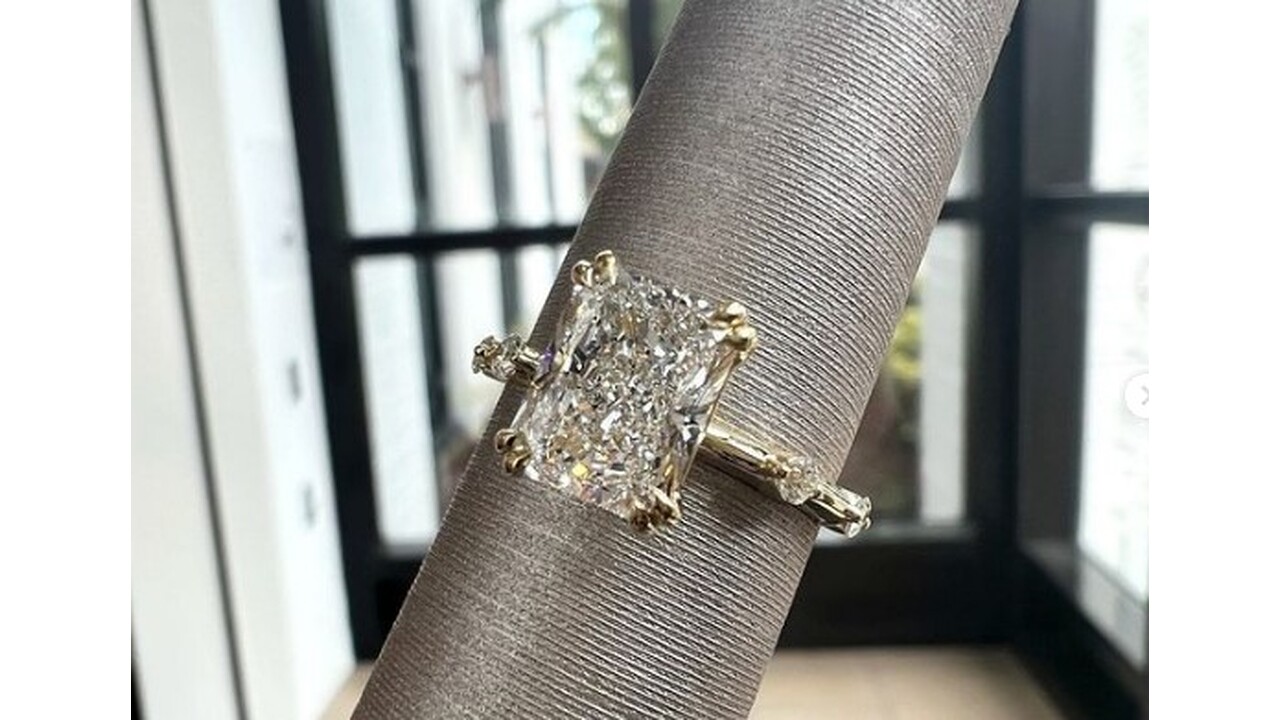 Creatable - Radiant Cut Engagement Rings - Jared.