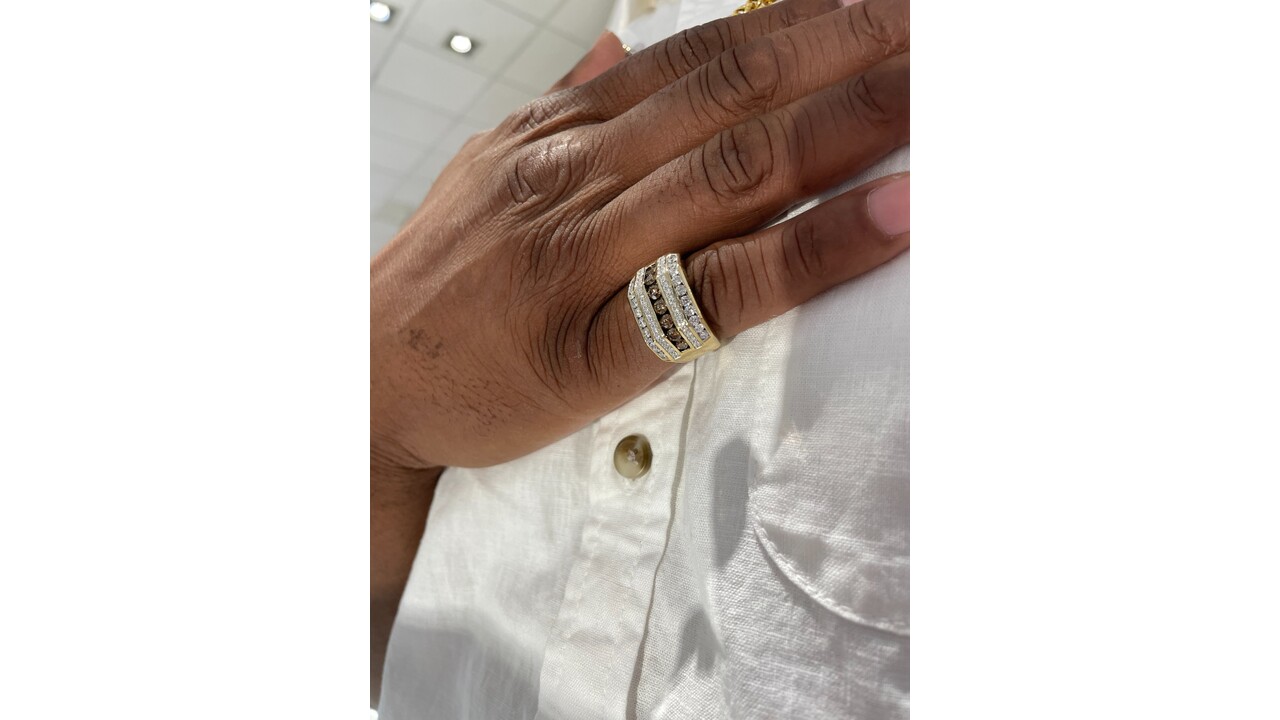 Creatable - Style Him Up - Jared.