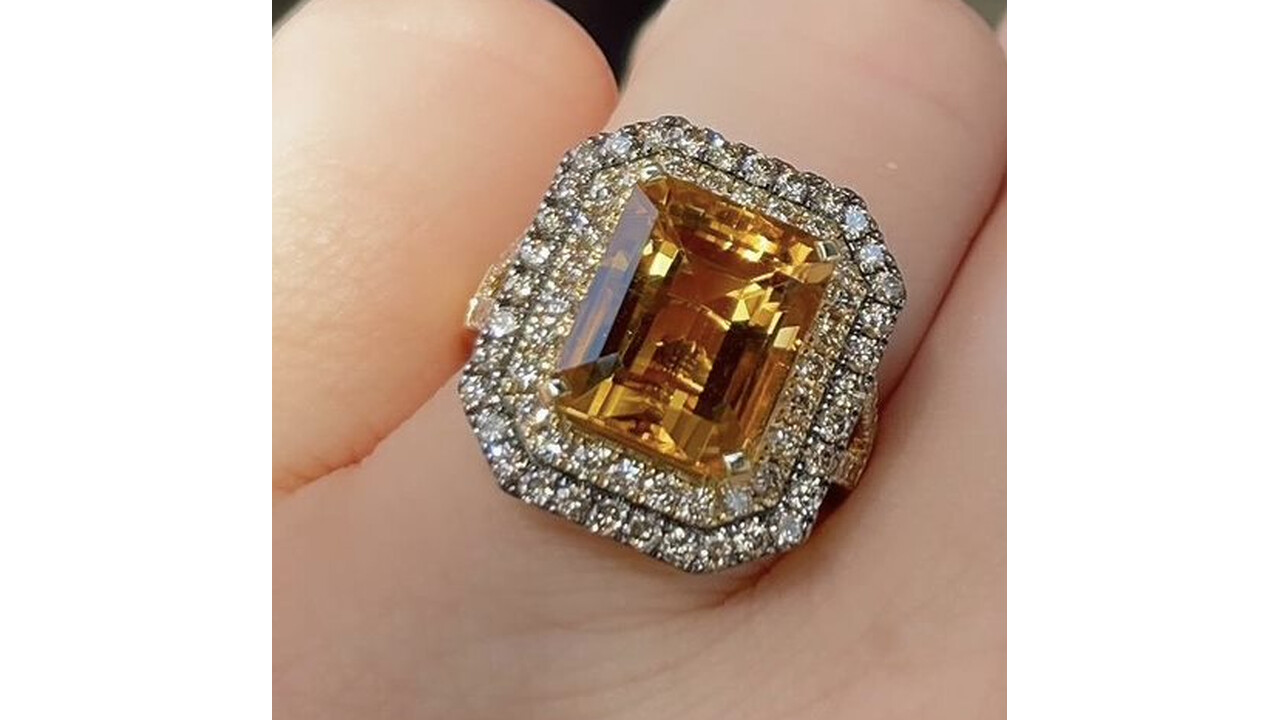 Creatable - November Birthstone is Citrine - Jared.