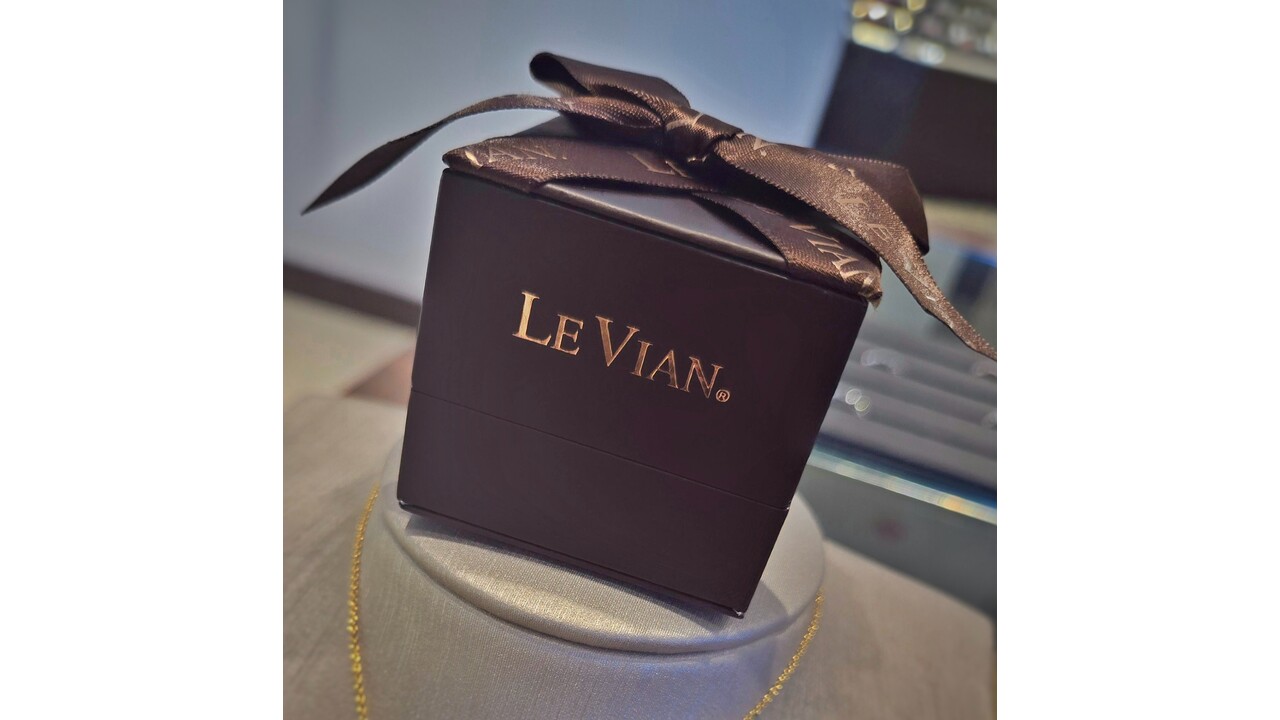 Creatable - LeVian Super Buys at 30% off! - Jared.