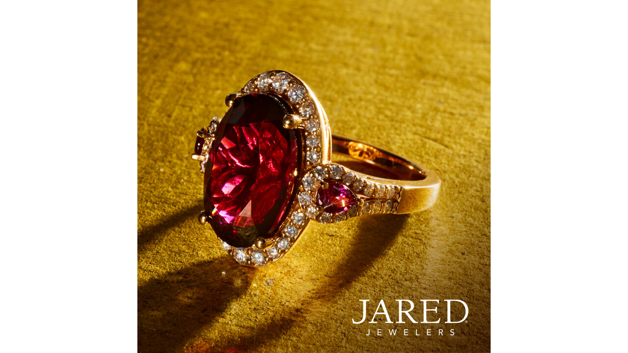 Creatable - Cheers to the New Year - Jared.