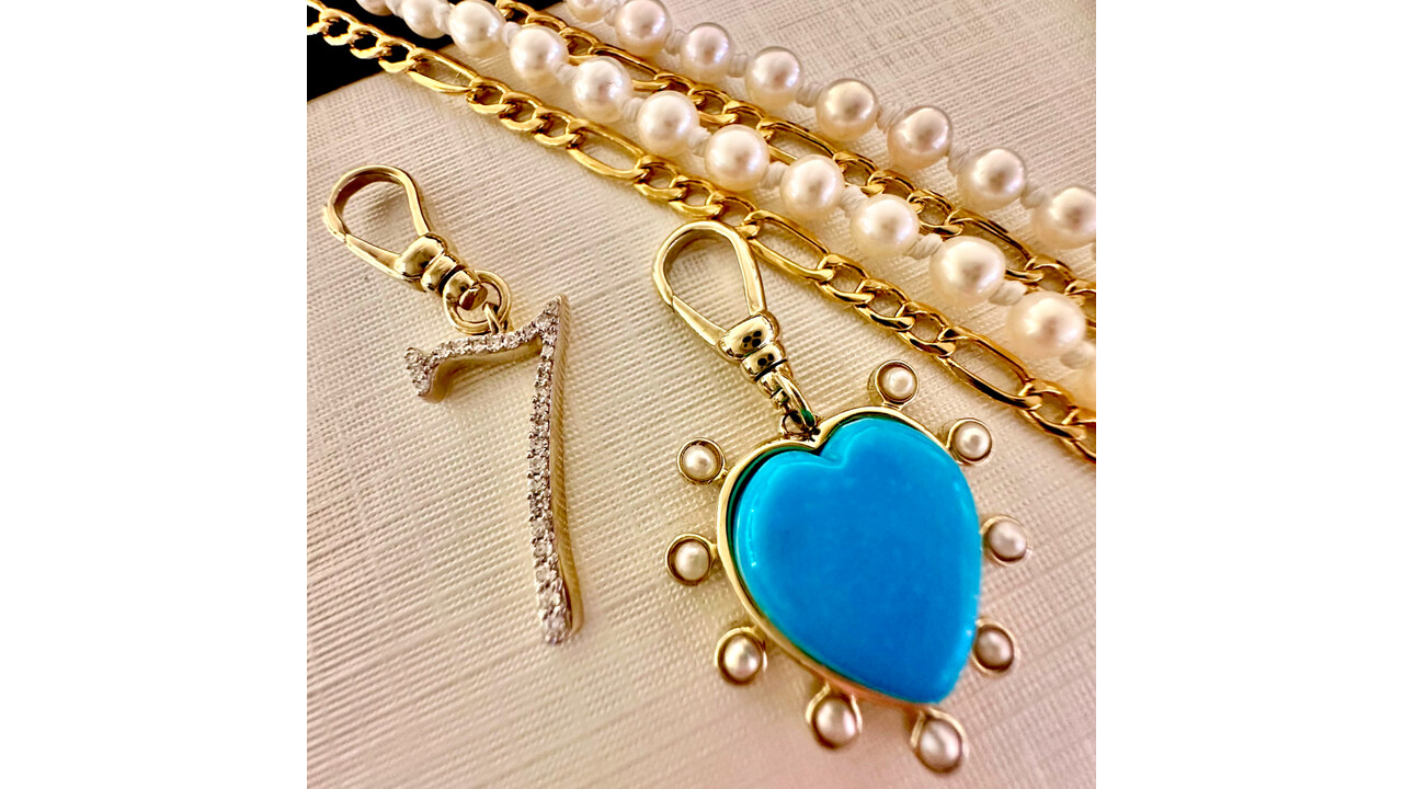 Creatable - Lulu Frost - Charm'd - Jared.