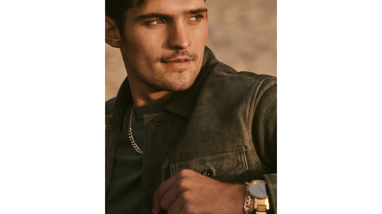 Gold styles for MEN - Kay Jewelers.