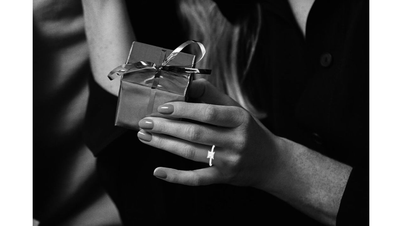 Dont miss out on this great Sparkling saving deal - Kay Jewelers.