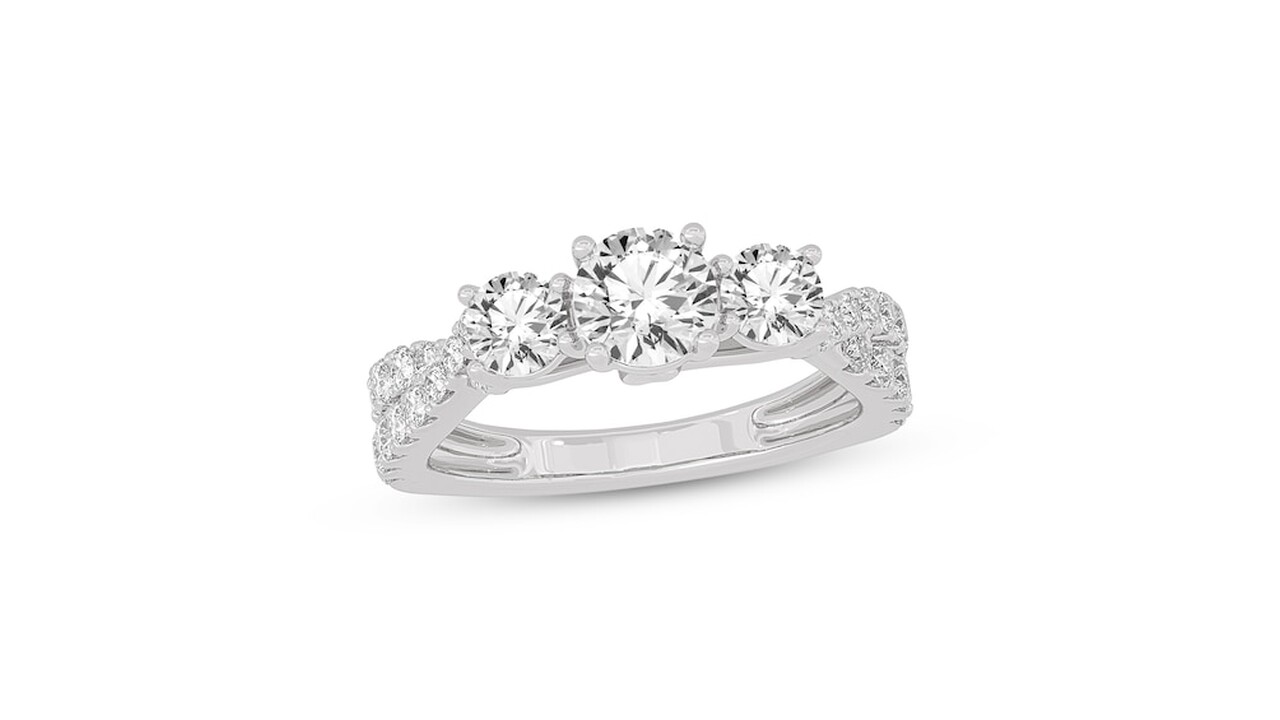 Creatable - Memories Moments Magic - Kay Jewelers.
