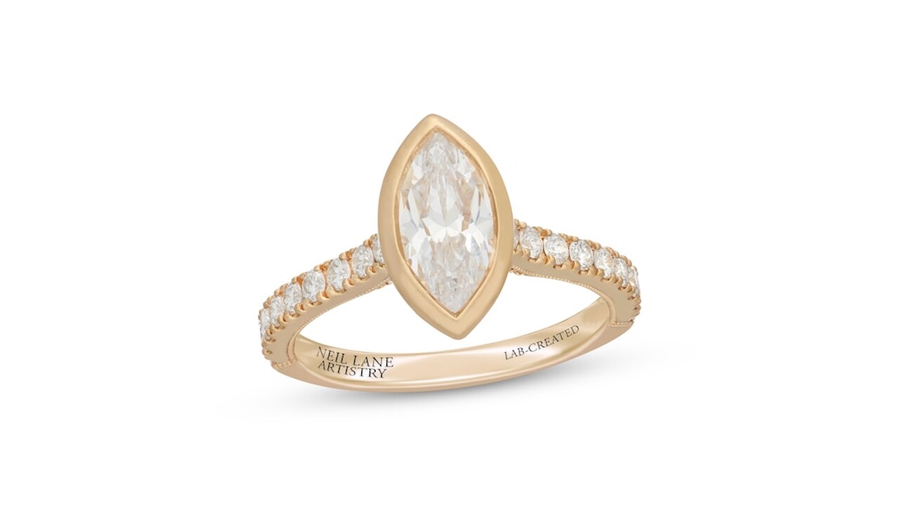 Creatable - Bezel Set in Gold - Kay Jewelers.