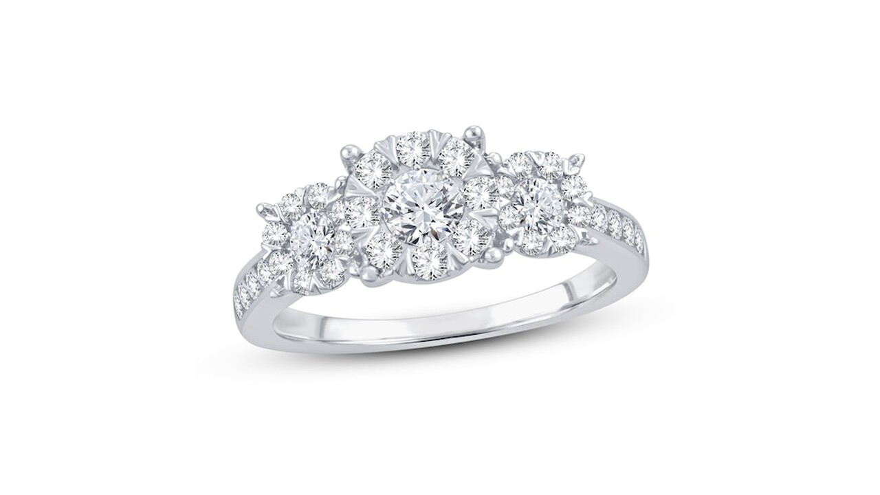 Creatable - 💎 3-Stone Diamond Engagement Ring - Kay Jewelers.