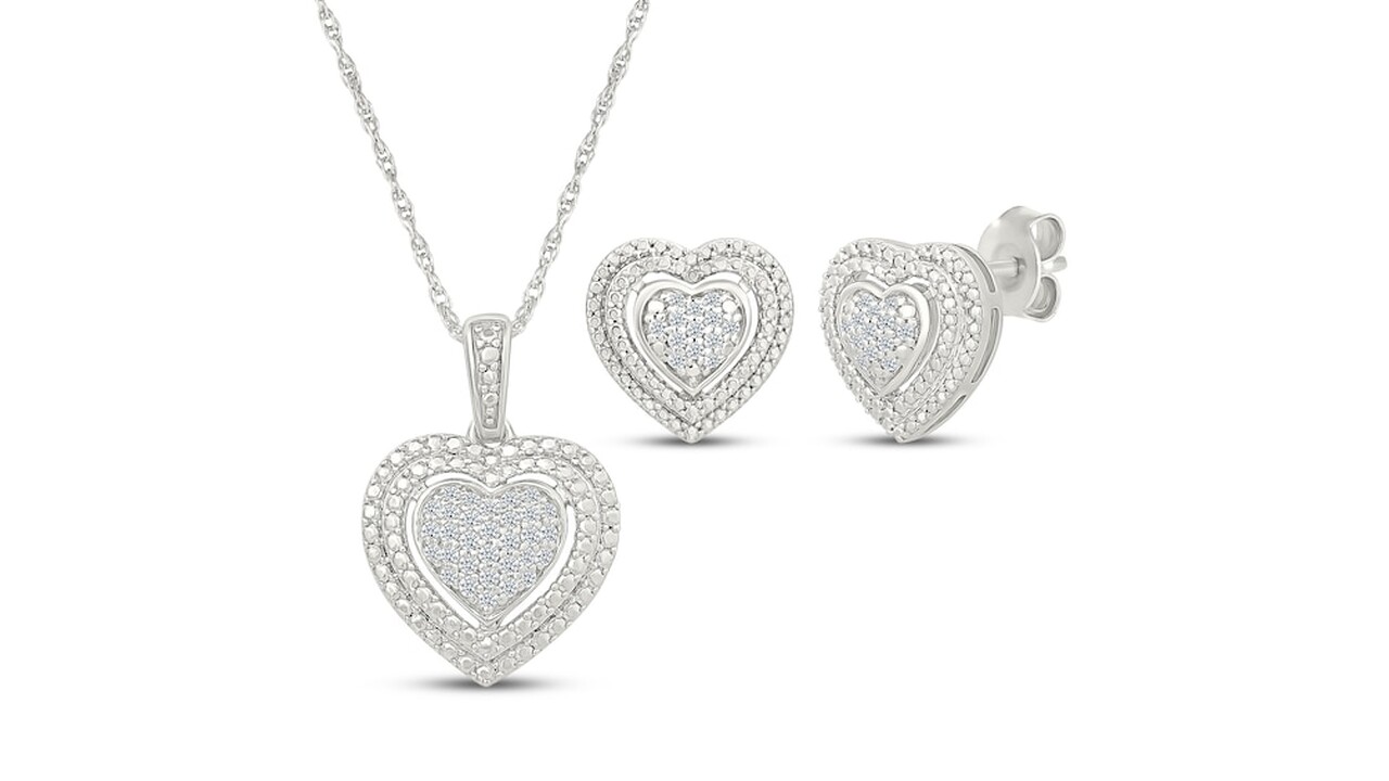 Creatable - Multi-Diamond Heart-Shaped Gift Set! - Kay Jewelers.