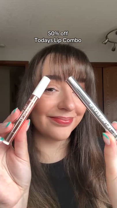 Cassie Rodgers - Video: Todays lip combo
