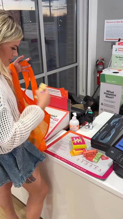 Mackenzie Fultz - Video: Spring Haul