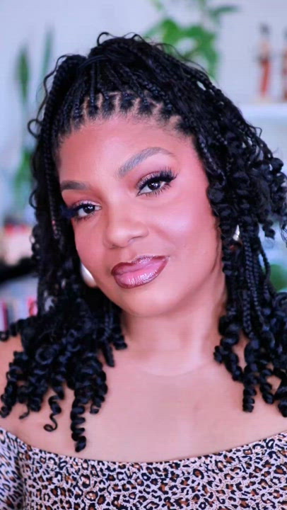 Giselle Santos - Video: Perfect brows w/ Benefit Cosmetics