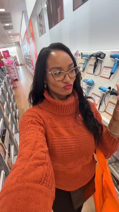 Jennifer Rodriguez - Video: Early Black Friday is BACK!