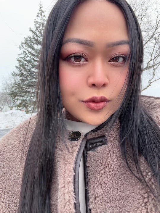 Michelle Fuentes - Video: Winter Teddy Tuesday 🥶🧸🎀💕