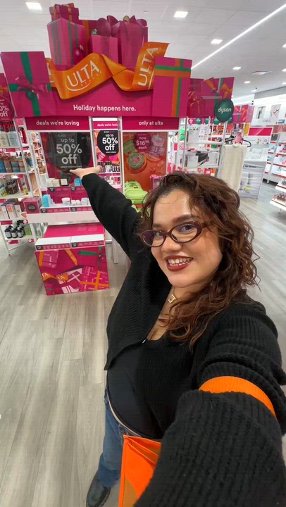 Magali Tovar Yan - Video: Stocking Stuffers at Ulta