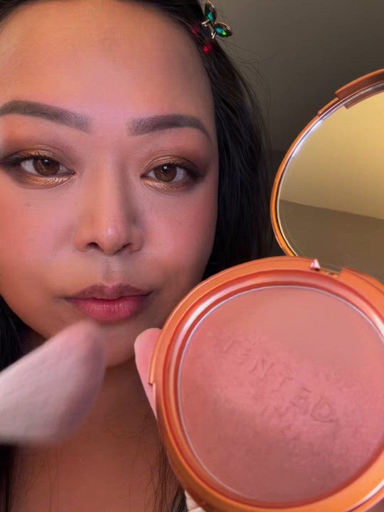 Michelle Fuentes - Video: GRWM 🎀☺️ blush & bronzer edition