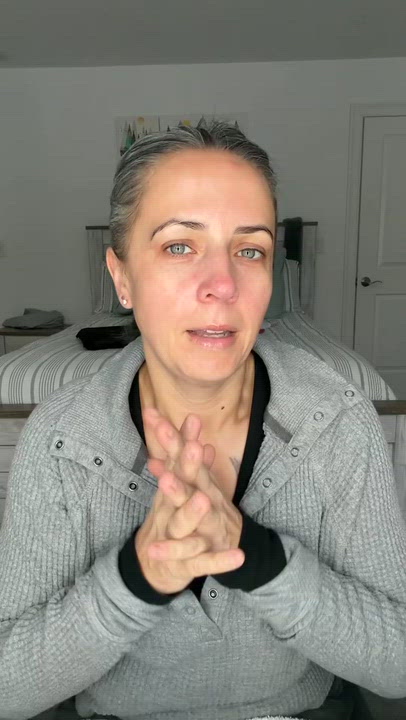 Kelly Rose Sarno - Video: My Morning Skincare Routine